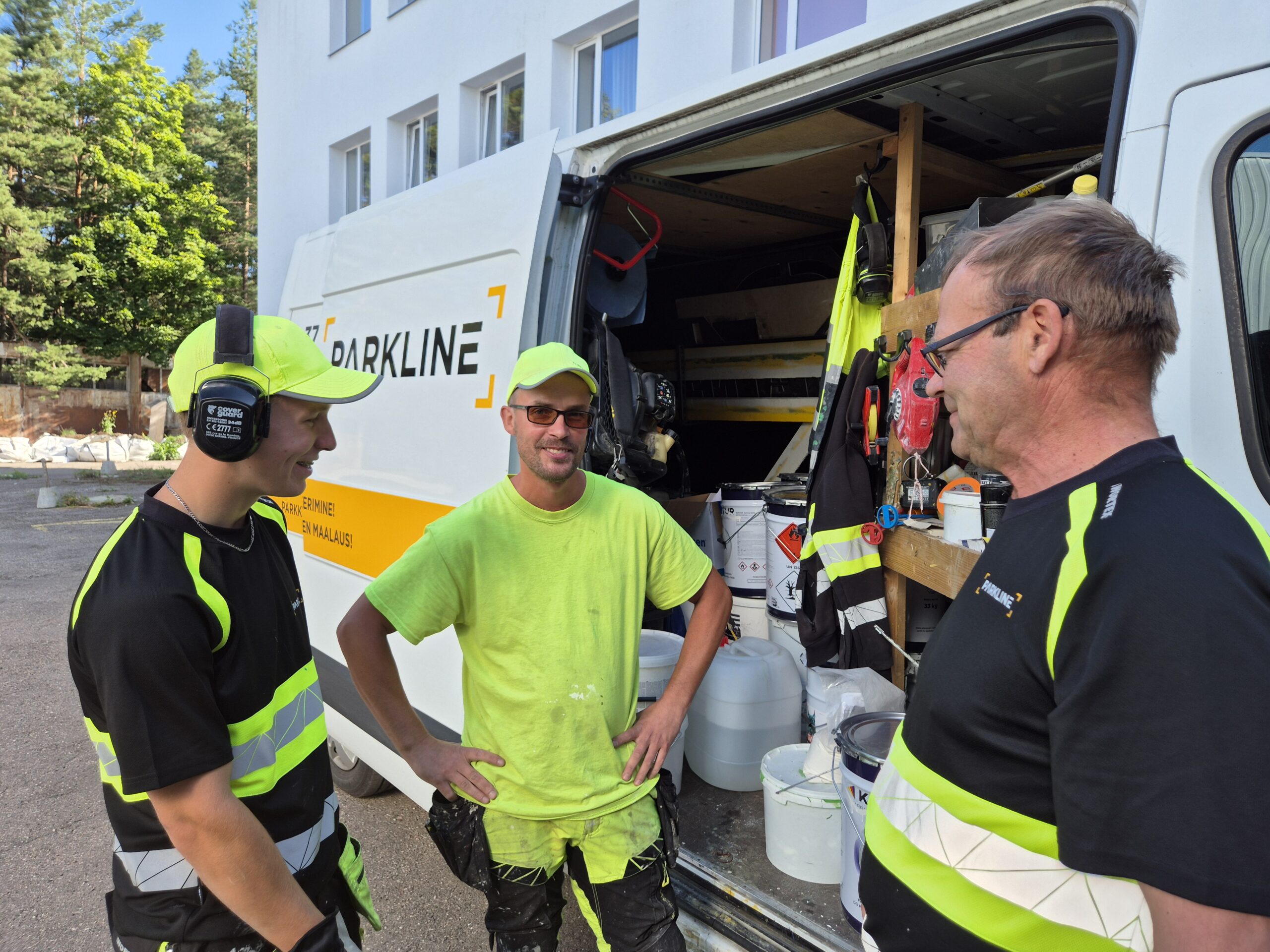 Parkline - Parkimisjoon ja tööohutuse tähistus markeerimine